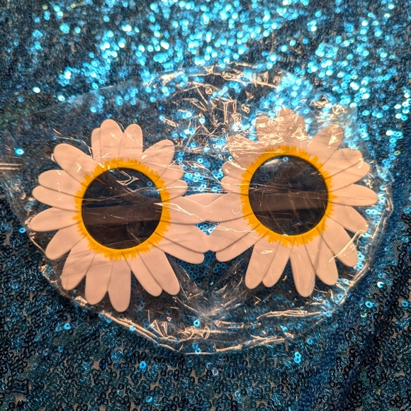 Hot Topic | Accessories | Terrifier Art The Clown Inspired Sunglasses ...